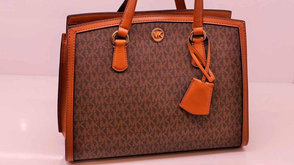 Revelado: O Nome da Marca MK Que Todo Fashionista Precisa Conhecer ...